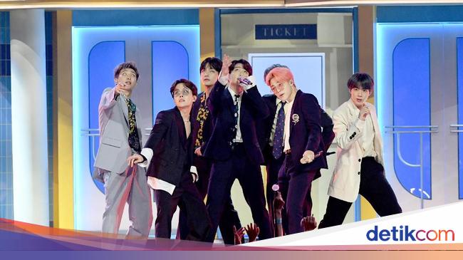 'Connect, BTS': Ketika BTS Sampaikan Filosofi Lewat Karya Seni
