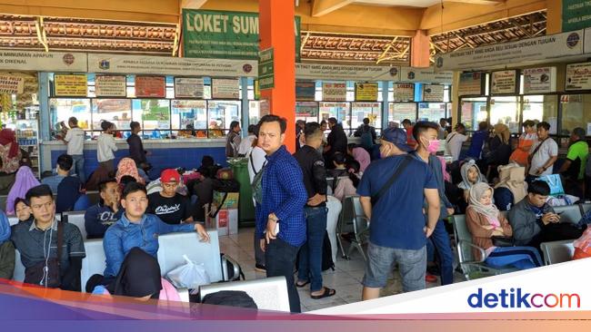 Pemudik Mulai Padati Terminal Kp Rambutan, Paling Banyak Tujuan Sumatera