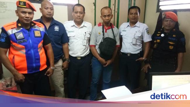 Polsuska Stasiun Tawang Tangkap Pencuri Ponsel di Kereta Polsuska Stasiun Tawang Tangkap Pencuri Ponsel di Kereta