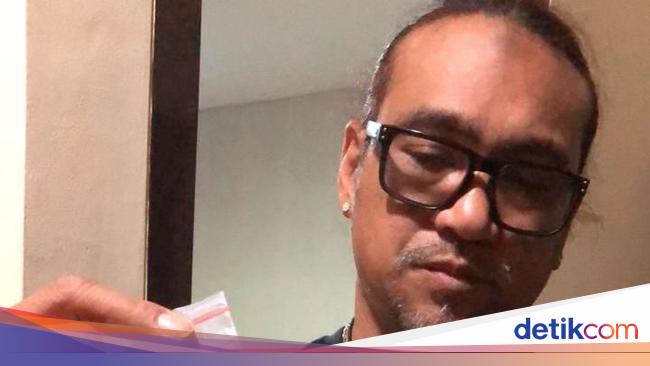 Iyan Sambiran Suami Nunung Sudah 24 Tahun Konsumsi Narkoba Iyan Sambiran Suami Nunung Sudah 24 Tahun Konsumsi Narkoba