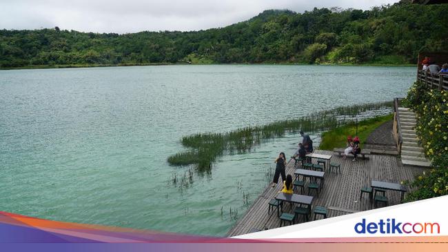Foto: Danau Linow, Danau Tiga Warna Kebanggaan Warga Tomohon