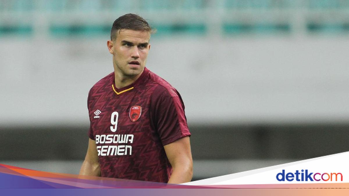 Eks Striker PSM Makassar Eero Markkanen Gantung Sepatu