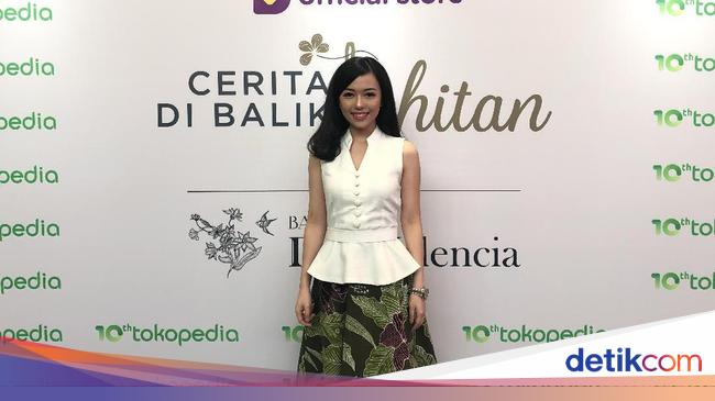 Mengenal Dea Valencia, Pengusaha Batik yang 50% Karyawannya Disabilitas