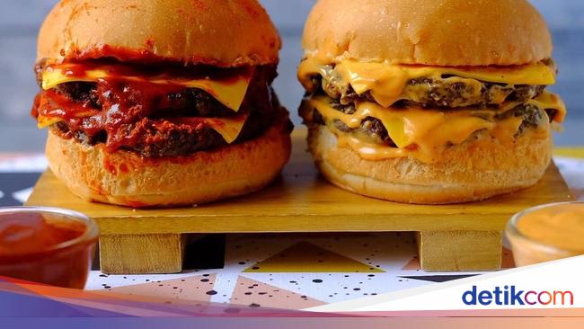 Mantul! Rp 25 Ribu Bisa Nikmati Burger Juicy di Sini