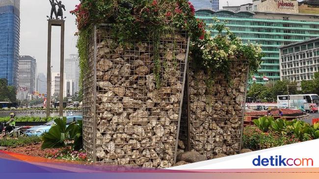 Makna Instalasi Batu Gabion di Bundaran HI