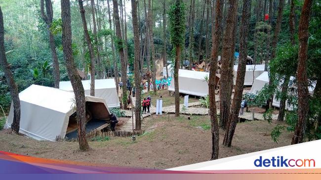Foto Kemping Mewah di Highland Borobudur