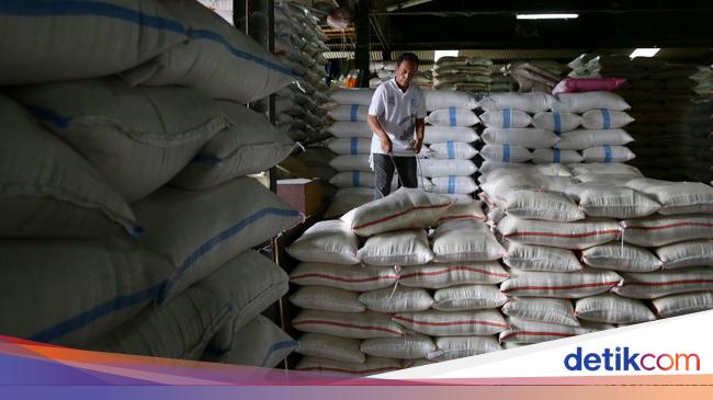 Wow! Indonesia Mau Ekspor Beras hingga 100.000 Ton ke China Wow! Indonesia Mau Ekspor Beras hingga 100.000 Ton ke China