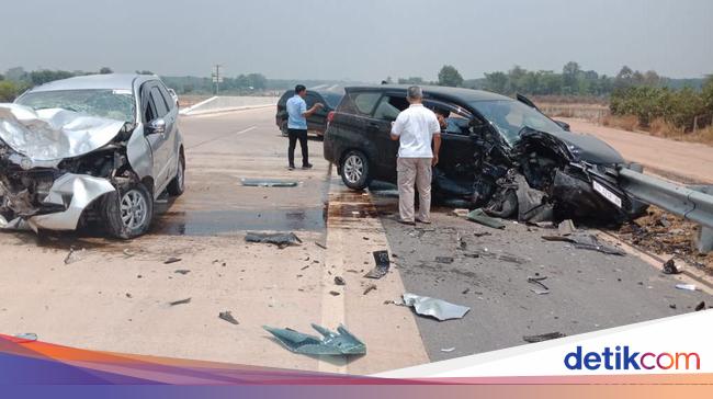 Kecelakaan di Tol Palembang-Lampung, 1 Orang Tewas Kecelakaan di Tol Palembang-Lampung, 1 Orang Tewas