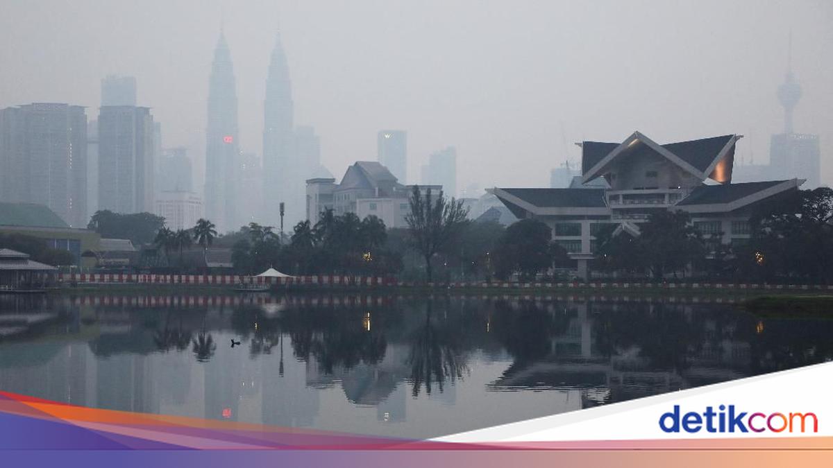 Kabut Asap Makin Parah, Malaysia Tutup Sekolah-Siapkan Hujan Buatan