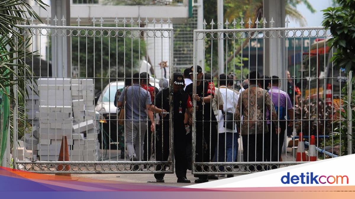 Suasana Terkini di RSPAD Gatsu Setelah Wiranto Tiba