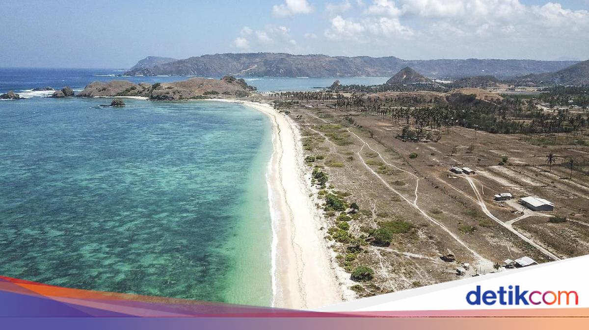 Pantai Serenting Dekat Sirkuit Mandalika, Masih Perawan Ternyata