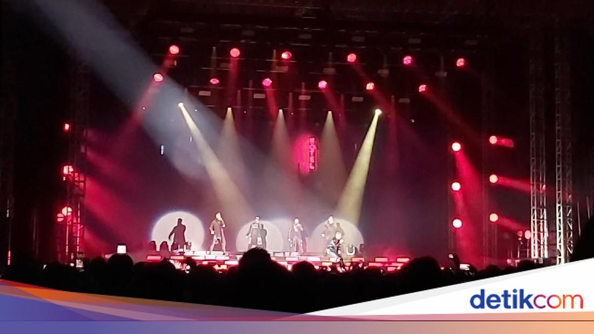 Lagu Shape of My Heart Backstreet Boys: Lirik, Terjemahan dan Maknanya