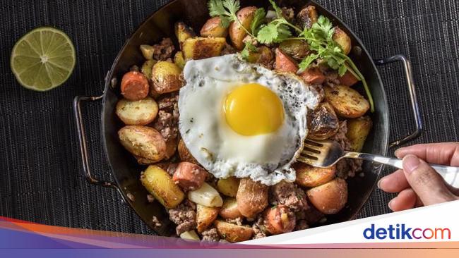 Punya Kentang dan Telur? Olah Saja Jadi Kentang Tumis yang Gurih Enak