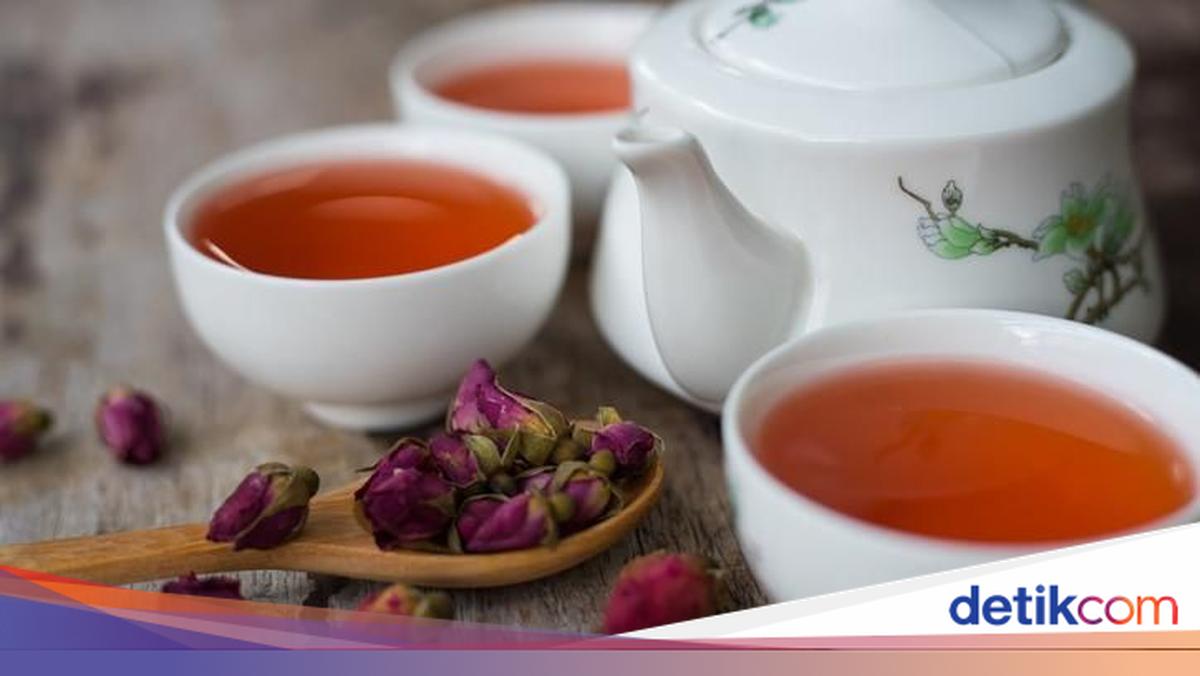 Segar dan Menyehatkan! 6 Jenis Bunga yang Bisa Dijadikan Teh