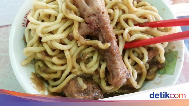 Mie Ayam Tumini yang Berkuah Kental Gurih Mantap dari Yogyakarta