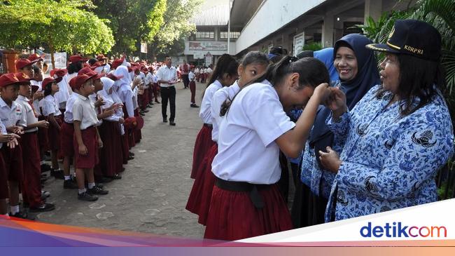 10 Ide Kegiatan Seru untuk Rayakan Hari Guru Nasional 2024 10 Ide Kegiatan Seru untuk Rayakan Hari Guru Nasional 2024