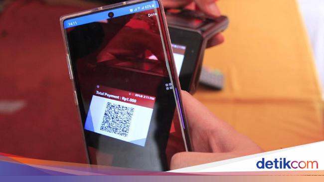 Mengintip Kebolehan Mesin QR-EDC Buatan Indonesia