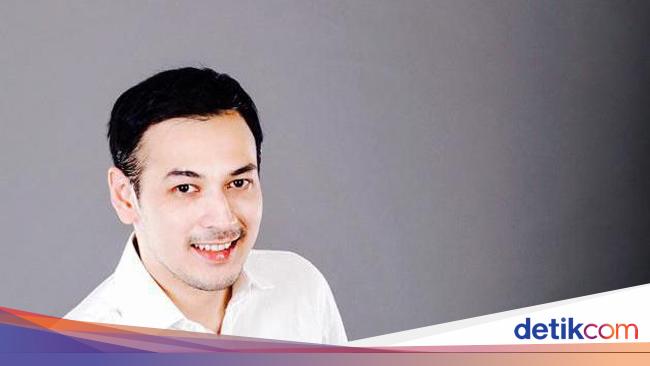 Lebih Dekat dengan Richard Kevin, Calon Suami Cut Tari Lebih Dekat dengan Richard Kevin, Calon Suami Cut Tari