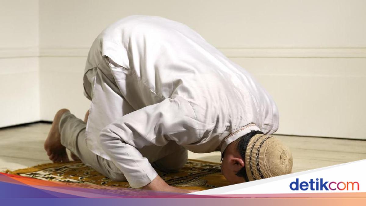Bacaan Doa Setelah Tahajud Lengkap dengan Dzikir dan Sholawat Nabi