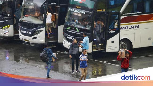 Mudik Dilarang, Bagaimana Nasib Sopir dan Kernet Bus AKAP? Mudik Dilarang, Bagaimana Nasib Sopir dan Kernet Bus AKAP?