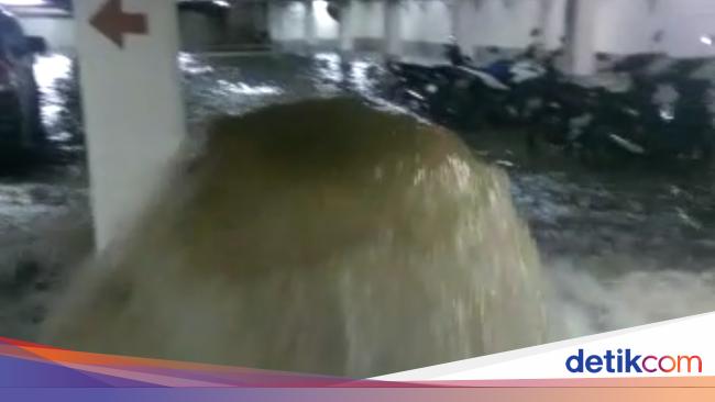 Saluran Air Jebol Saat Banjir, Basement Gedung di Jakbar Sempat Tergenang