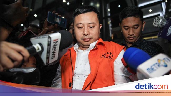 Jaksa Cecar Penyuap Wahyu Setiawan soal 'DP Penghijauan' terkait Hasto Jaksa Cecar Penyuap Wahyu Setiawan soal 'DP Penghijauan' terkait Hasto