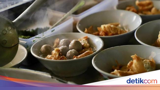 Cuanki Serayu Bandung, Perpaduan Bakso dan Batagor Khas Kota Kembang