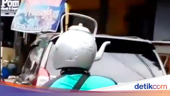 Helm Tabung Gas 3 Kg Sudah Biasa, Tren Terbaru Helm dari Teko Air