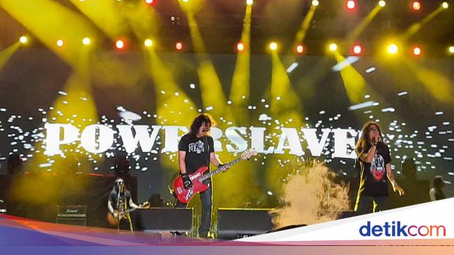 Malam Ini Power Slaves Ajak Nostalgia Rock '90-an