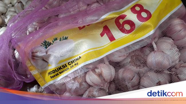 Kementan dan Kemendag Silang Pendapat soal Izin Impor Bawang