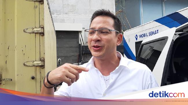 Kisah Mendiang Ryan Hidayat Hingga Deretan Aktor Idola Kaum Hawa Era 90an