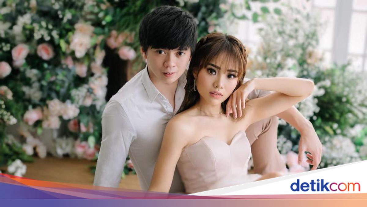 Sempat Gagal karena Pandemi, Steffy Eks Cherrybelle Resmi Menikah