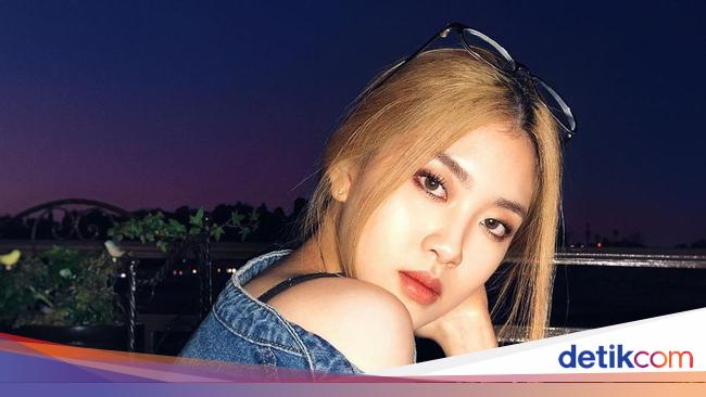 Model Allissa Shin yang Disebut Kembaran Rose BLACKPINK