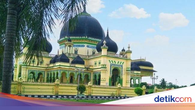 Masjid Azizi, Saksi Bisu Kerajaan Langkat yang Berdiri Megah