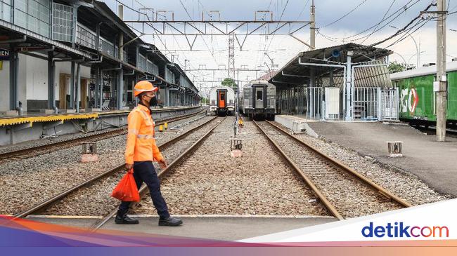 Stasiun Pasar Senen Tidak Melayani Kereta Jarak Jauh