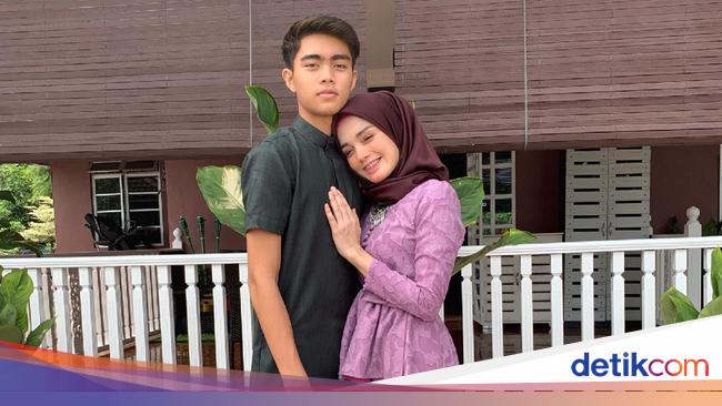 Emak-emak Awet Muda Dikira Pacar Anaknya Viral, Nyaris Dihujat Netizen Emak-emak Awet Muda Dikira Pacar Anaknya Viral, Nyaris Dihujat Netizen
