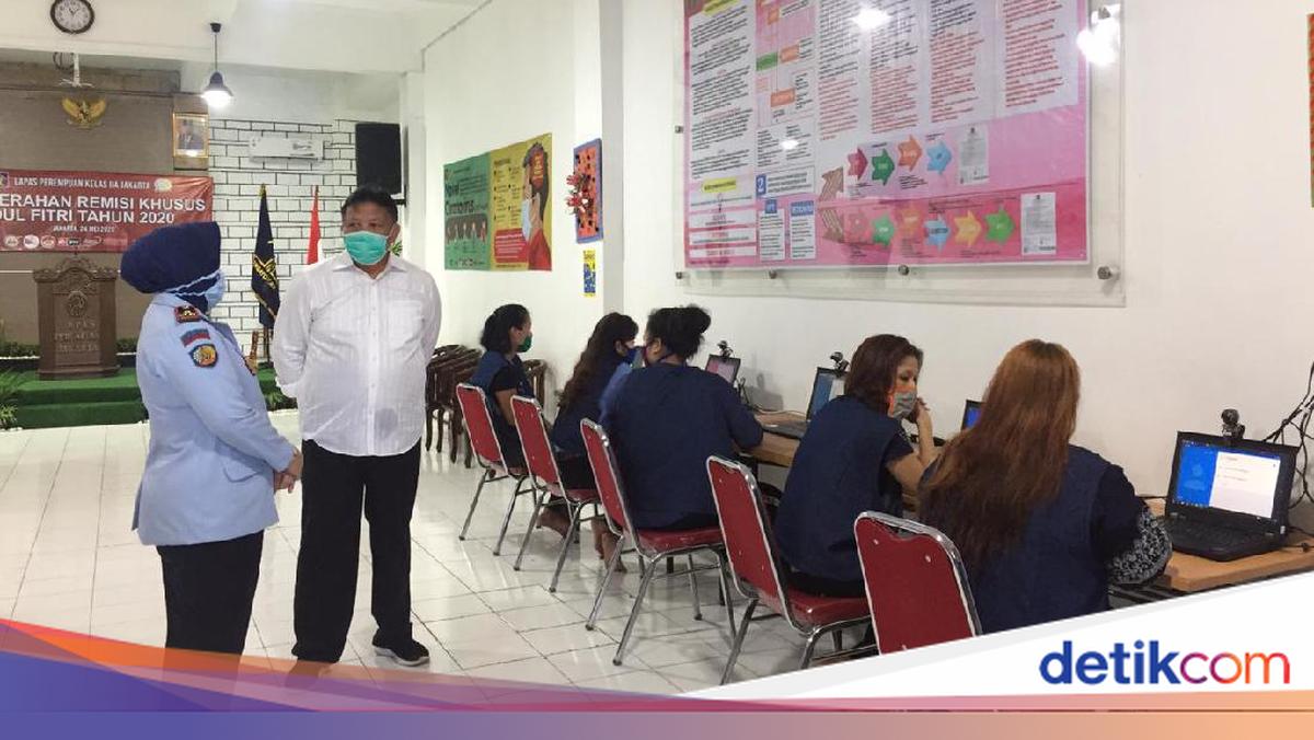 300 Napi Perempuan di Lapas Pondok Bambu Silaturahmi Virtual dengan ...