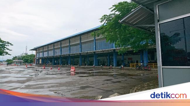 Pelabuhan Sudah Kembali Normal, Terminal Merak Masih Belum Beroperasi