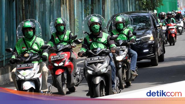 Seminggu Boleh Angkut Penumpang, Ojol Kini Bisa Tersenyum Lagi