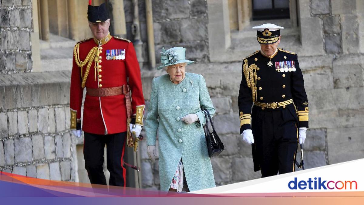 Ratu Elizabeth II Punya Sederet Aturan Mandi yang Ketat, Apa Saja?