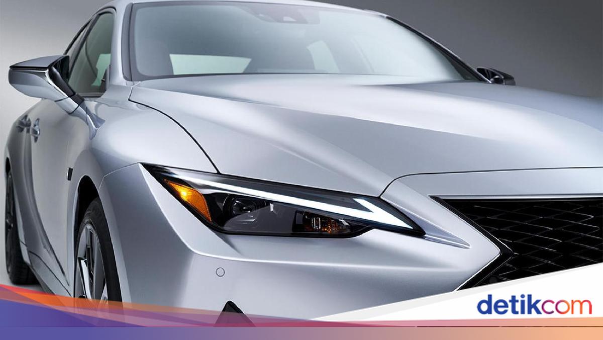 Lexus IS Terbaru Meluncur dengan Banyak Peningkatan