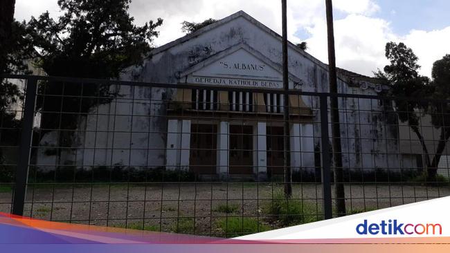 Menelisik 'Gedong Setan' dan Jejak Kaum Teosofi di Kota Bandung Menelisik 'Gedong Setan' dan Jejak Kaum Teosofi di Kota Bandung