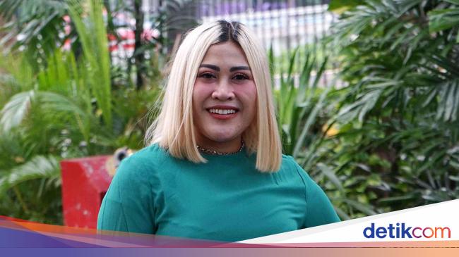 Kakak Komedian Boiyen Meninggal Dunia, Diduga Tertabrak Kereta Kakak Komedian Boiyen Meninggal Dunia, Diduga Tertabrak Kereta