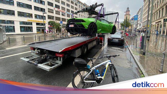 Rasain! Lamborghini Diciduk Gara-gara Parkir di Tempat Pengecasan Mobil ...