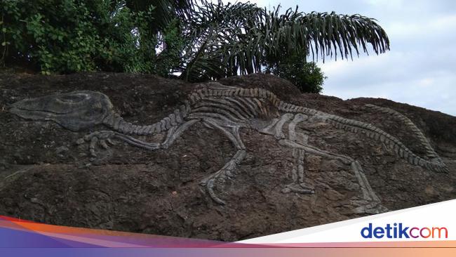 Menunggu Kepulanganmu di Gunung Api Purba