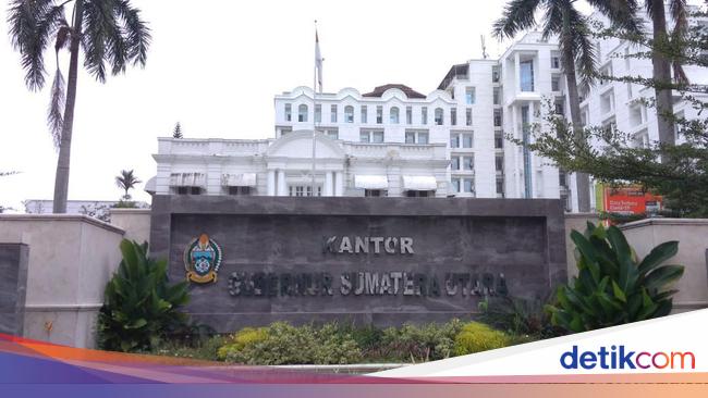 PDIP dan Golkar Bisa Usung Sendiri Cagub-Cawagub di Pilgub Sumut 2024 PDIP dan Golkar Bisa Usung Sendiri Cagub-Cawagub di Pilgub Sumut 2024