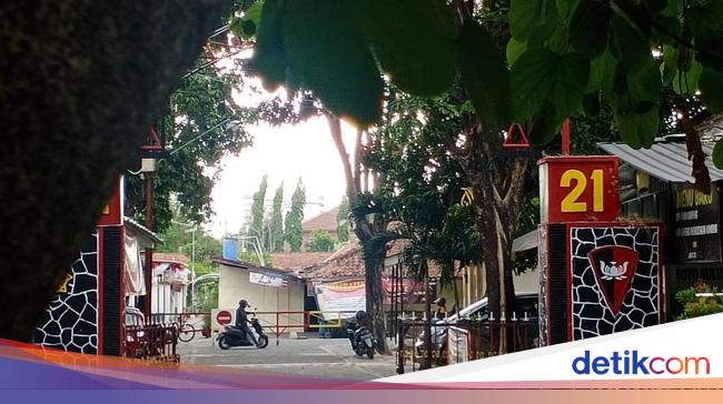 Viral Jadi Klaster COVID-19, Asrama Polisi Manahan Solo Ditutup