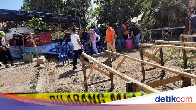 Makam Warga Situbondo Dibongkar, Keluarga Curiga Korban Dibunuh Makam Warga Situbondo Dibongkar, Keluarga Curiga Korban Dibunuh