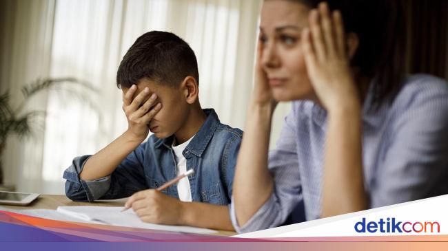 Daftar 6 Gejala Stres Akibat Terlalu Banyak Belajar, Kamu Mengalaminya?
