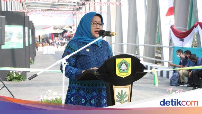 Wisatawan Liburan ke Puncak Bogor Wajib Tunjukkan Hasil Rapid Antigen Wisatawan Liburan ke Puncak Bogor Wajib Tunjukkan Hasil Rapid Antigen